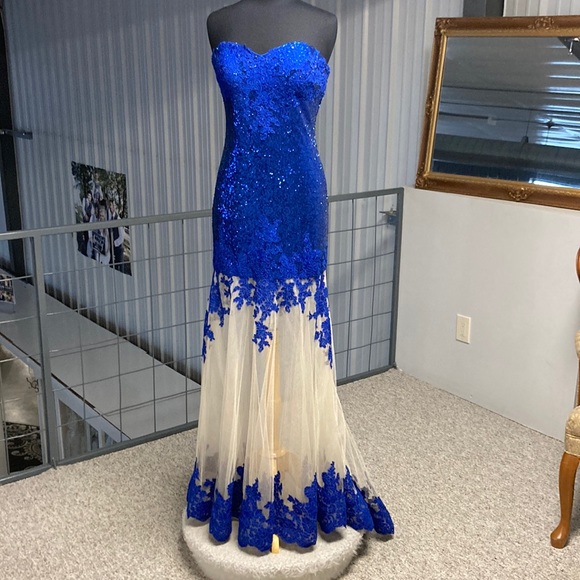Jasz Couture | Dresses | Jazz Couture Royal Blue Nude Fitted Prom Dress ...